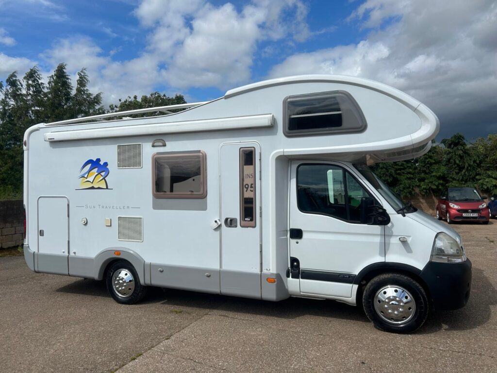 Buy a Motorhome - Sell My Motorhome | Buy a motorhome or camper van